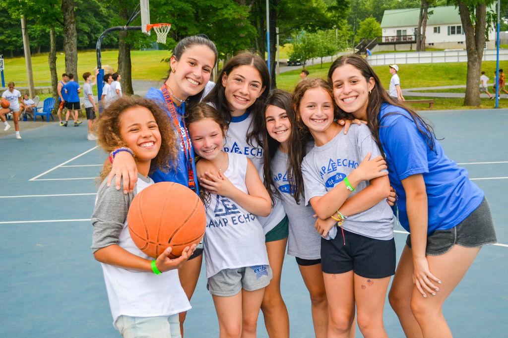 Camp Echo - CoolWorks.com