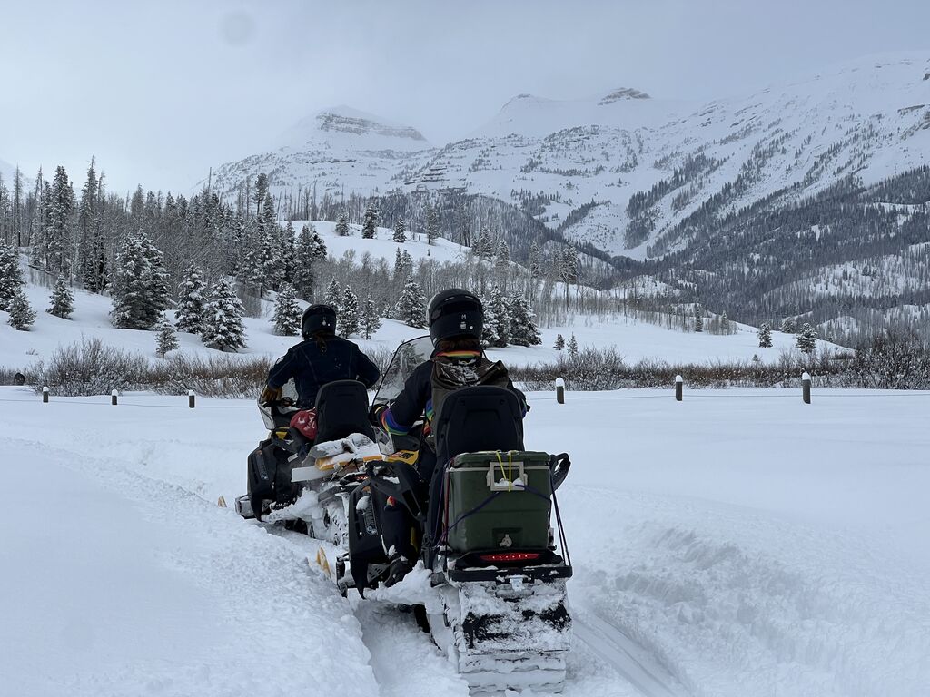 Snowmobile Guide - Little Jennie Ranch - Nov 25, 2025 - CoolWorks.com